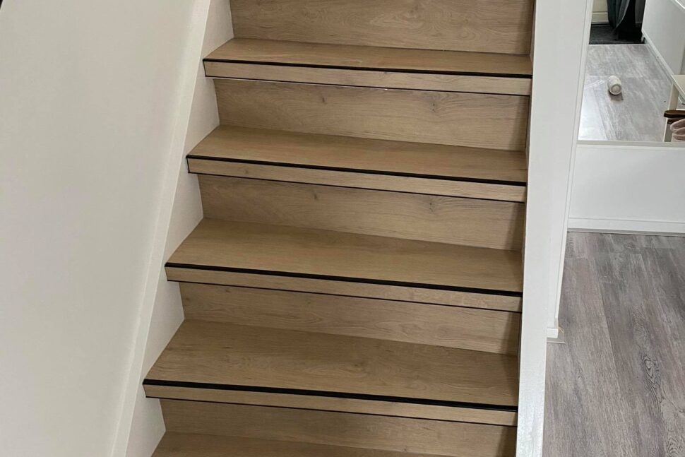 Vloeren en Trappen: PVC-vloer laten leggen of trap laten bekleden?
